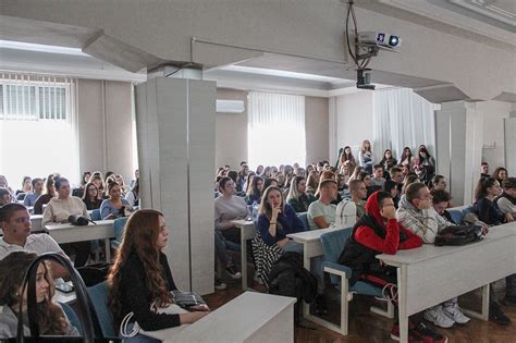 5 Центар за сарадњу са привредом