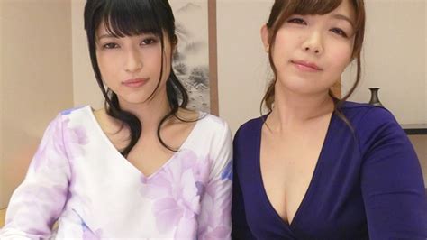 【エロ動画】胸の谷間に顔埋めてもみもみパフパフしたりおっぱいチューチュー吸いながら雑巾絞りオイル手こきで昇天する 神楽アイネ 美泉咲 川越ゆい