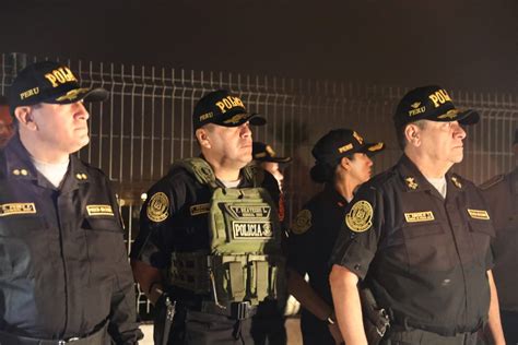 Policía Nacional del Perú on Twitter MadrugadaSegura El Sr