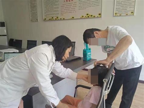 淄博市残疾人联合会 基层动态 三十三个“全国助残日”活动周村区向32名残疾儿童发放康复辅助器具