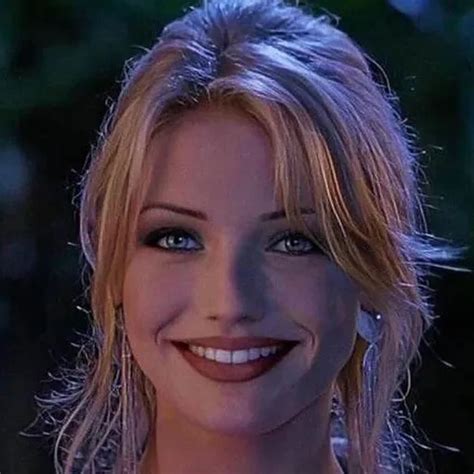 Chat With Cameron Diaz Text Or Voice Enjoy Ai Chat Free And Safe