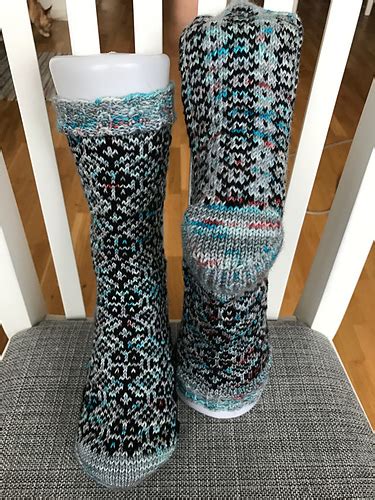 Ravelry Cassiopeia Pattern By Kate Fredriksen