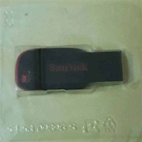 GB Sandisk Cruzer Blade USB Flash Drive At Piece New Delhi ID