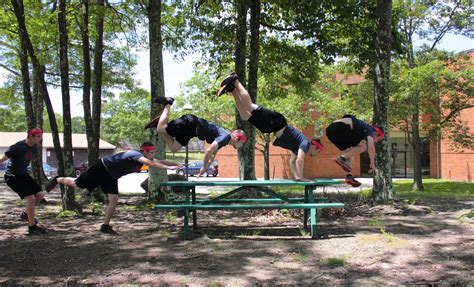 Parkour Double Kong Vault