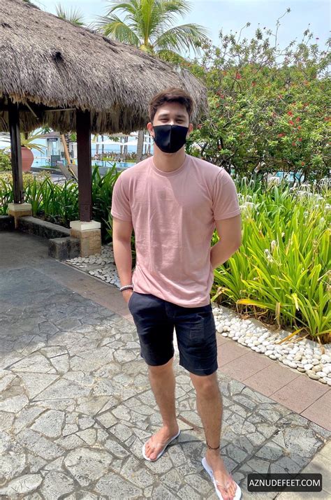 Brenda Nathaniel L Tiu Feet Aznudefeet Men