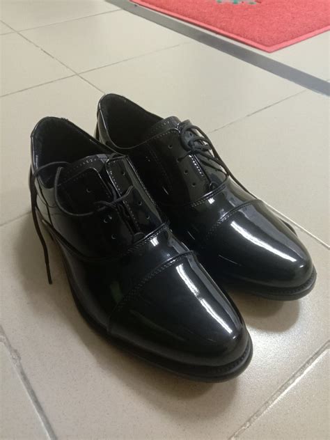 Kasut Kilat Men S Fashion Footwear Dress Shoes On Carousell