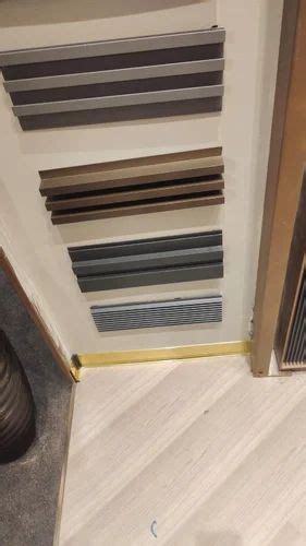 Brown Designer Aluminium Panals Thickness 50mm Size 6x12 Feet At