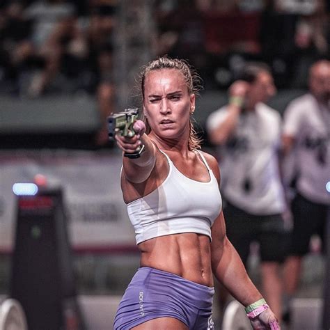 Melody Andréani Hottest Female Athletes