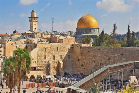 Sunny Morning In The Holiday Of Sukkot Stock Editorial Photo