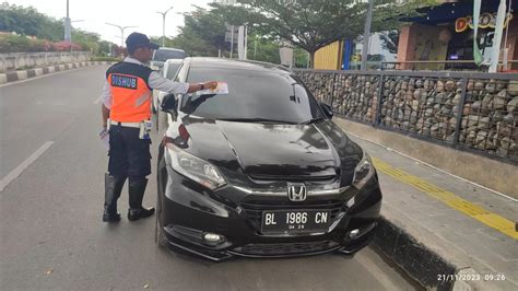 Dishub Banda Aceh Lakukan Penertiban Parkir Sembarangan Demi Tertib Lalu Lintas Habanusantara