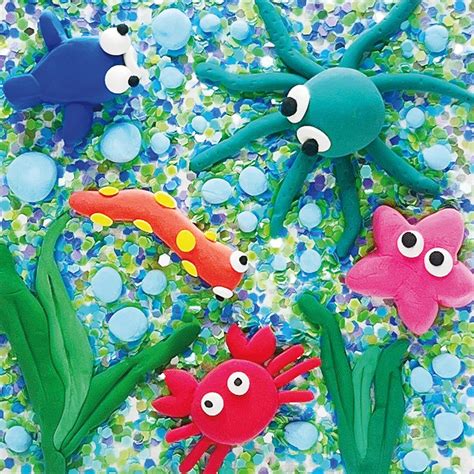 Crayola Creations Model Magic Wall Sculptures Kit Bright Bean Toys