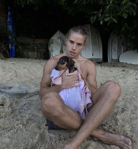 Lucas White Smiths Feet