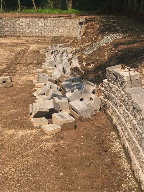 5 Reasons Your Retaining Wall Failed Stonehenge Brick Paving And