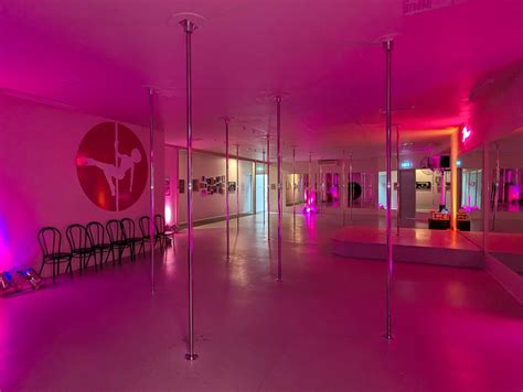 Pole Dancing Melbourne Pole And Aerial Divas
