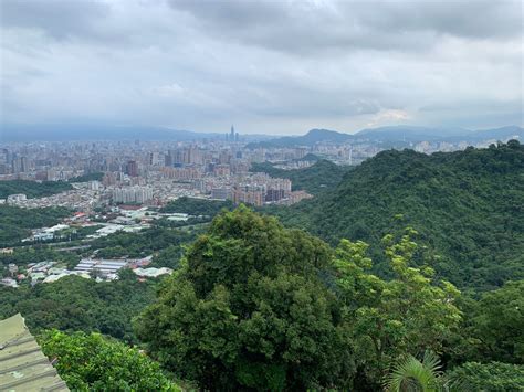 Hongludi Nanshan Fude Temple Foreigners In Taiwan