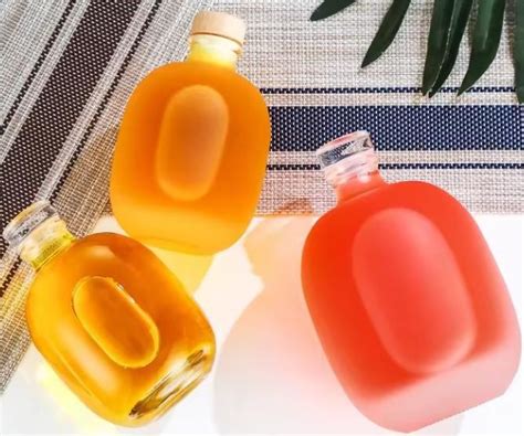 China Glass Wine Bottles Factory Customized Glass Wine Bottles