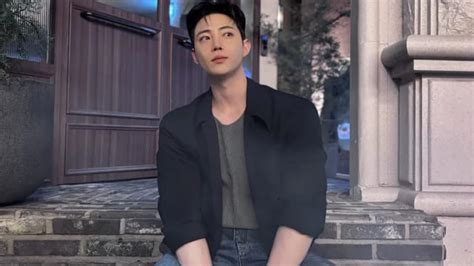 日韩区 日本及韩国娱乐星闻，跟随日韩艺人最新动态 Vibes By 8world