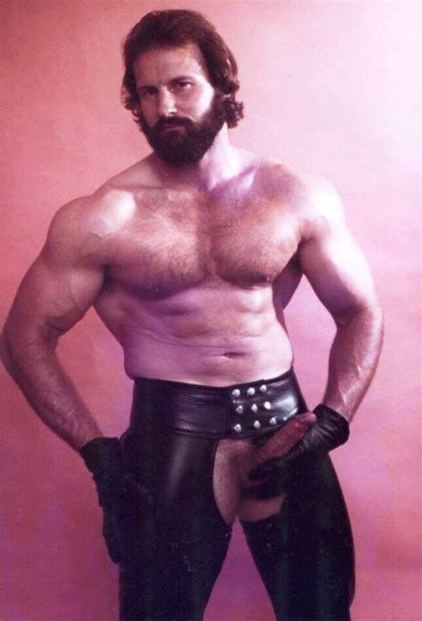 George Dana Photo BoyFriendTV