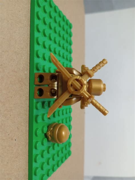 Lego Ninjago Lloyd Golden The Final Battle Minifigure Njo073 70505
