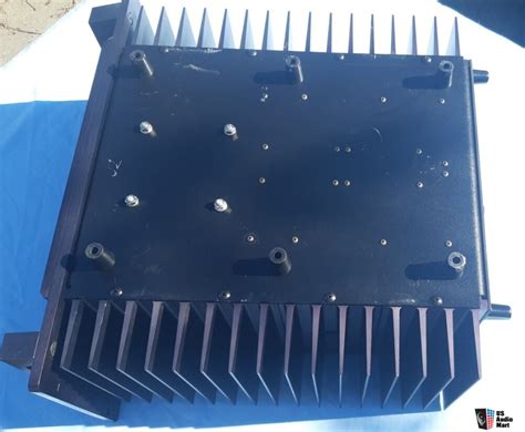 Legendary Threshold Model Sa1 Mono Block Amplifiers Black 160