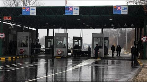 Grevë 24 Orëshe Në Kufirin Maqedoni Greqi Rihapet Kufiri Maqedoni