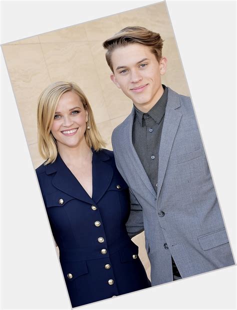 Deacon Reese Phillippe Official Site For Man Crush Monday Mcm Woman Crush Wednesday Wcw