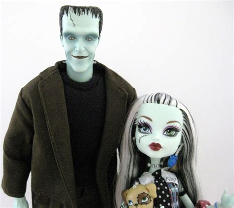 Frankie Stein And Uncle Herman Bambole