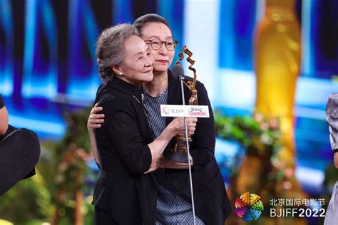 北影节落幕，84岁吴彦姝摘得影后桂冠