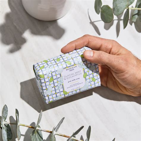 Beekman 1802 Glacial Mint And Eucalyptus Goat Milk Bar Soap Heavenly