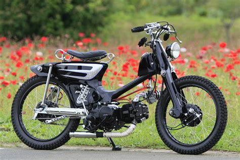Takeyoshi Images Super Cub Custom