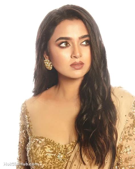 Hot Hindi Television Actress Tejasswi Prakash Big Boobs 12 Pics
