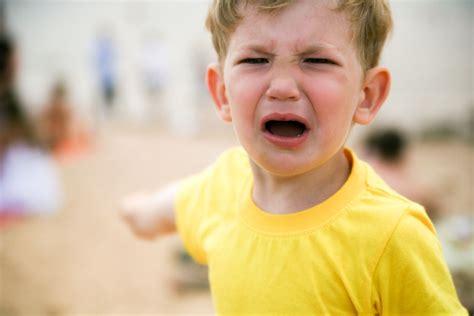 Le Frasi Che Non Dovremmo Mai Dire Ai Nostri Figli Social Magazine
