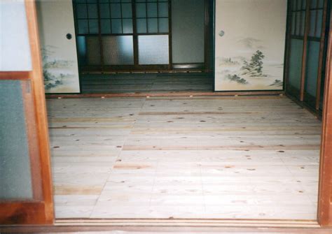 高松市屋根リフォームとシロアリ対策床下 高松市丸亀市で耐震補強高気密高断熱リフォームは白木住創