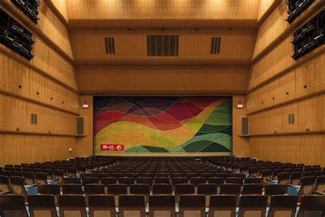 なんばグランド花月（ngk）で上演されるお笑い 全国観光資源台帳 公財 日本交通公社
