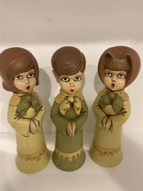 Vtg 1970s 3 Christmas Carolers Atlantic Mold Ceramic Figurines Pls