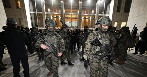 계엄군 국회 진입 尹 탄핵사유 ‘내란죄로 인정될까