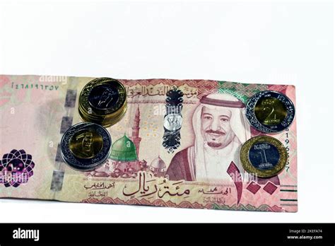 100 Sar One Hundred Saudi Arabia Riyals Cash Money Banknote With Pile