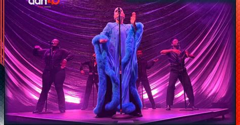 Jessie Ware En El Blackberry Así Fue Su Concierto