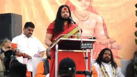 कालीचरण महाराज कोण आहेत ज्यांनी छत्तीसगडच्या धर्मसंसदेत महात्मा