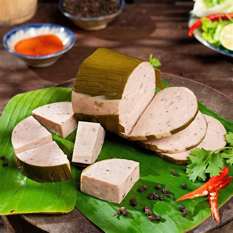 Cách Làm Giò Lụa Truyền Thống Ngon Chuẩn Vị Nhà Làm