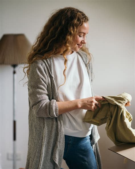 Declutter With Mindfulness Foundations To A More Joyful Calmer Life