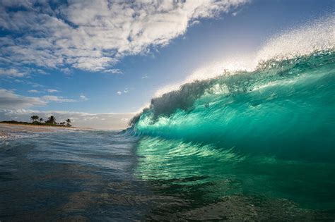 Hawaii Beach Waves Wallpaper