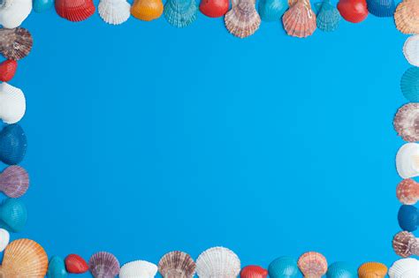 파란색 캔버스를 접두어 있는 컬러 쉘은 파란색 배경의 쉘 프레임을 형성합니다 쉘 색상 흰색 파란색 밝은 파란색 지구 색상 오렌지