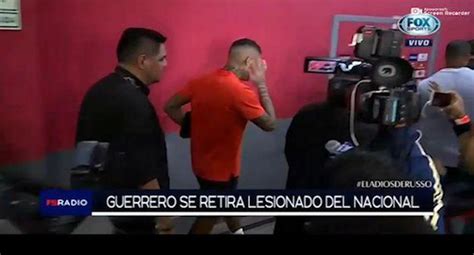 Alianza Lima Vs Internacional Así Se Retiro Paolo Guerrero Del Gramado