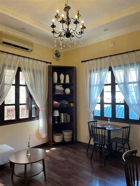 Nozza Cafe Quán Cà Phê Trăm Hoa đua Nở