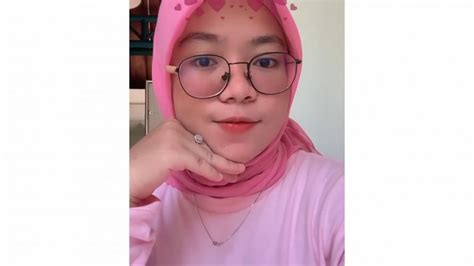 Profil Dan Biodata Lengkap Norma Risma Yang Curhat Suami Rozy Zay Hakiki Selingkuh Dengan Ibu
