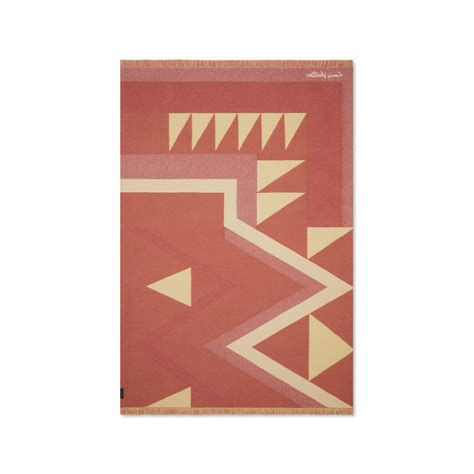 에베레스트 스로우 블랭킷 홈 And 아트 오브 다이닝 루이 비통