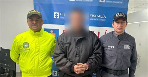 Hombre Fue Capturado Al Ser Acusado De Golpear Y Abusar A Su Pareja En