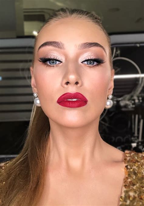 Makeup Looks For Red Dress Red Lipstick Makeup Looks Sexy Makeup