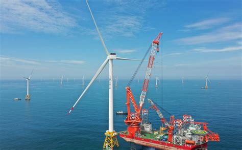 Công Suất điện Mặt Trời đáng Kinh Ngạc Của Trung Quốc